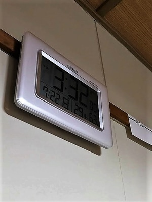 ヨドバシ.com - SQ424W [温度・湿度付き電波時計]に関する画像 2枚