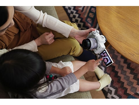 ヨドバシ.com - キヤノン Canon EOS Kiss M2 ダブルズームキット ヨドバシ.com - キヤノン Canon EOS Kiss M2 ダブルズームキット